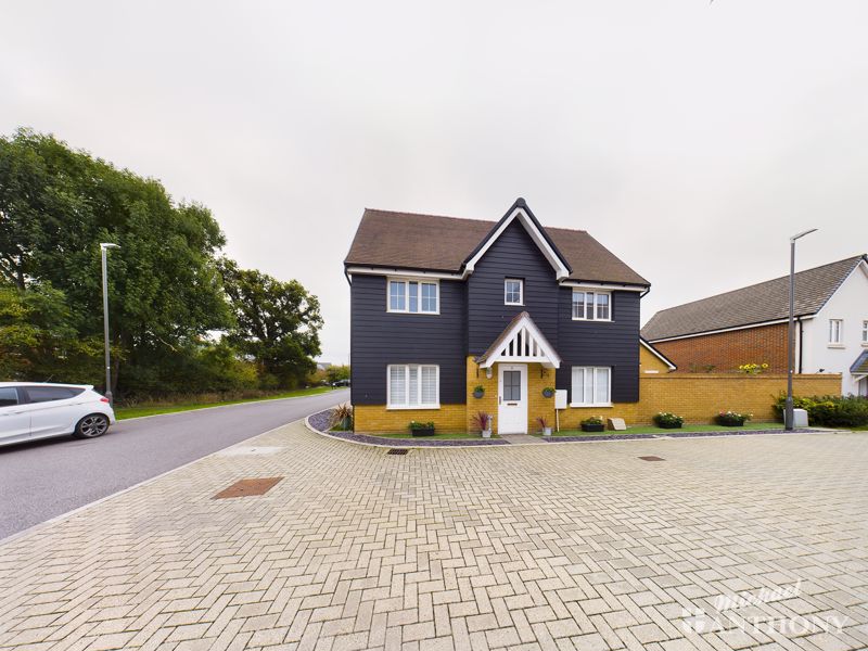 Trusted Estate Agents in Buckinghamshire - Michael Anthony Estate Agents